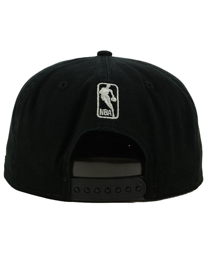 New Era Philadelphia 76ers 90s Throwback Groupie 9FIFTY Snapback Cap ...