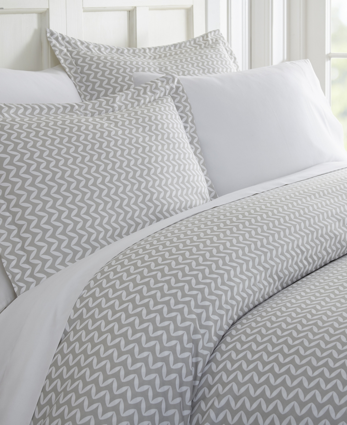 Click here for ienjoy Home Tranquil Sleep Patterned Duvet Cover S... prices