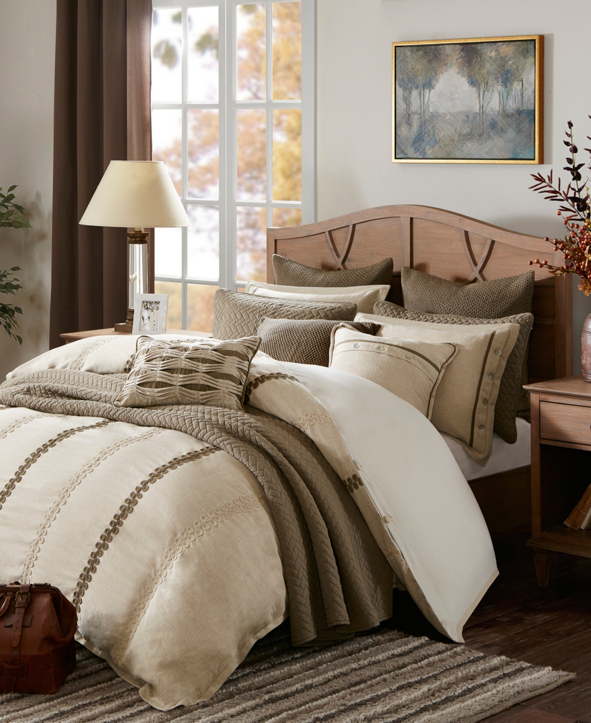 Click here for Madison Park Signature Chateau 8-Pc. Comforter Set... prices