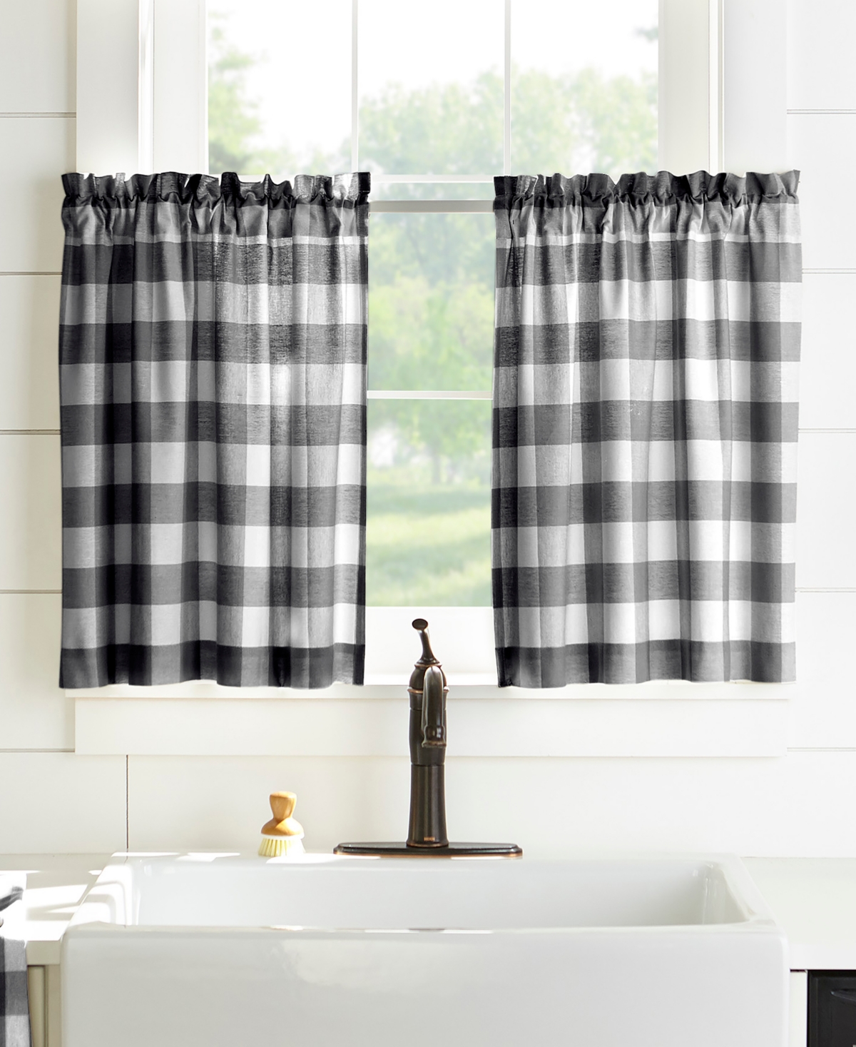 Elrene Home Fashions Farmhouse Living Buffalo Check Window Tier Set - Black
