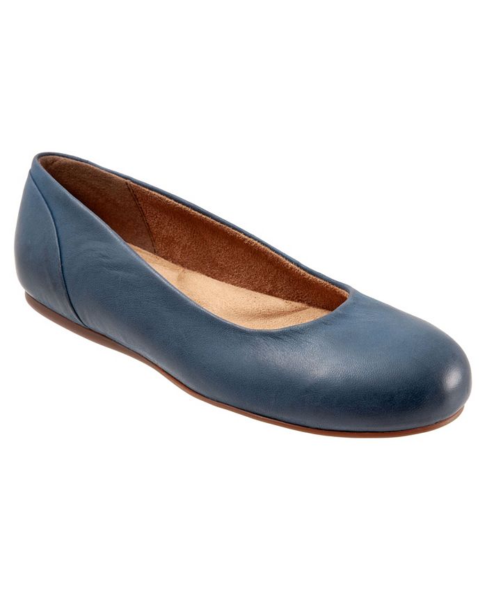 SoftWalk Sonoma Flat - Macy's