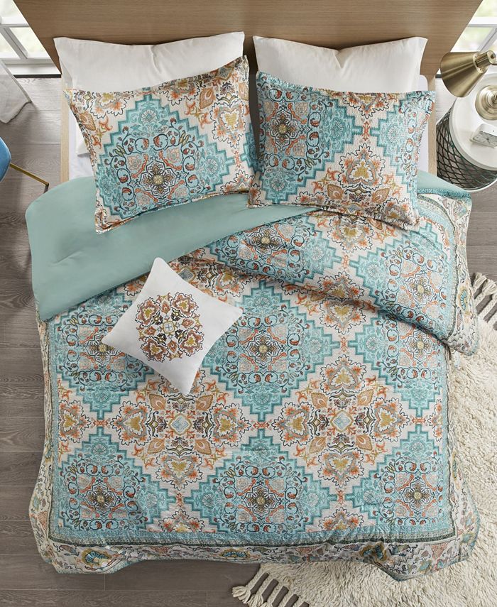 Intelligent Design CLOSEOUT! Deliah 3 Piece Twin/Twin XL Comforter Set ...