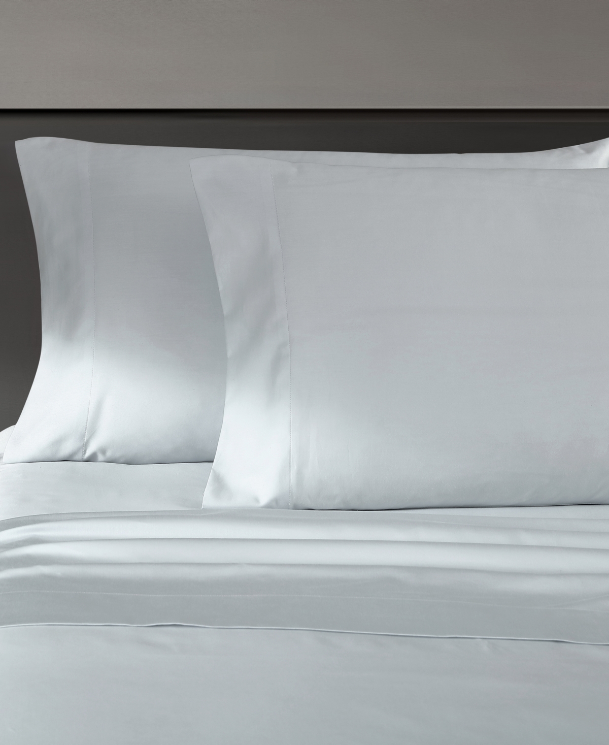 Click here for Vera Wang Solid 800 Thread Count Cotton Sateen 4 P... prices