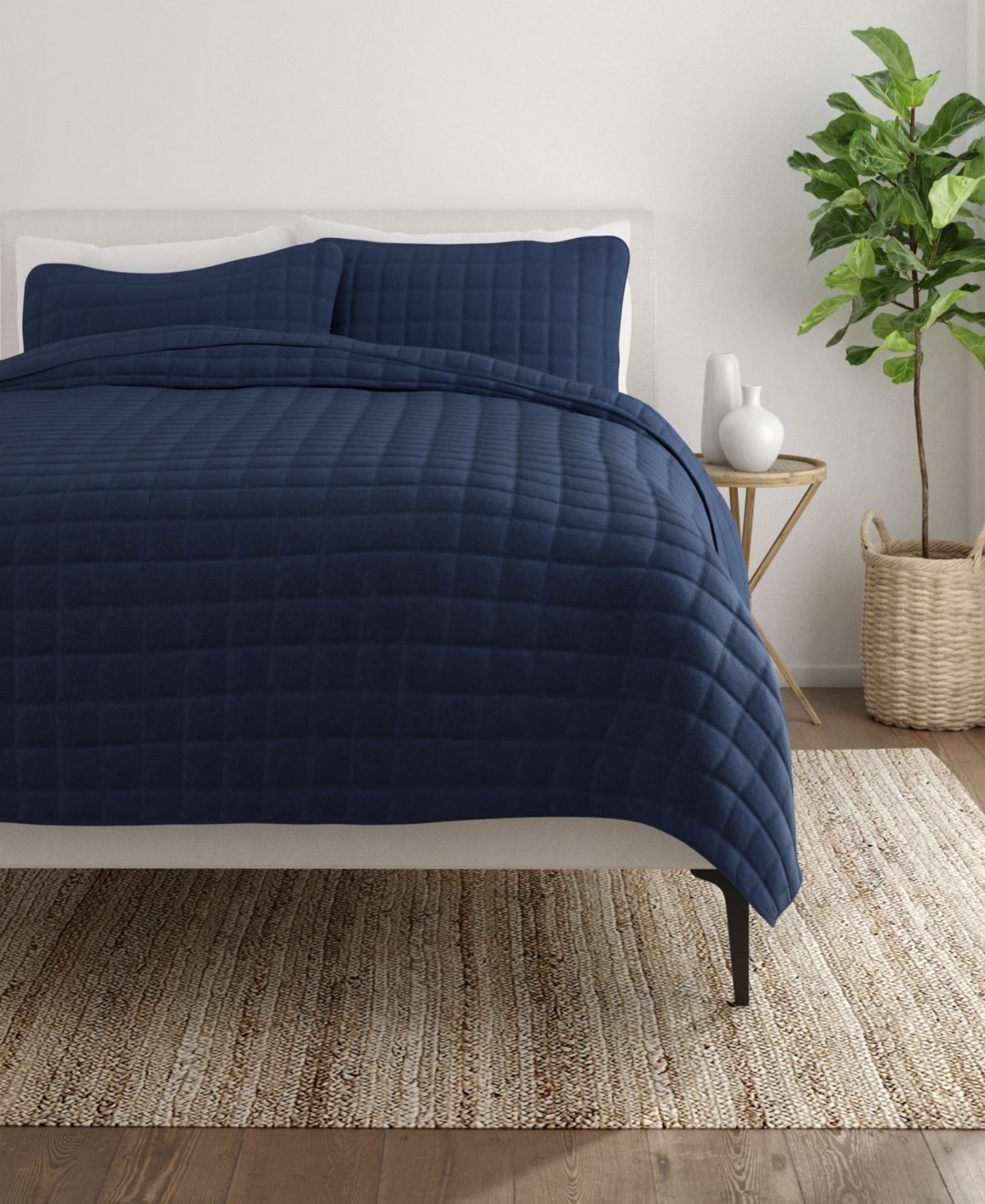 ienjoy Home Ultra Soft Square Pattern Quilted Coverlet Set  Twin - Navy
