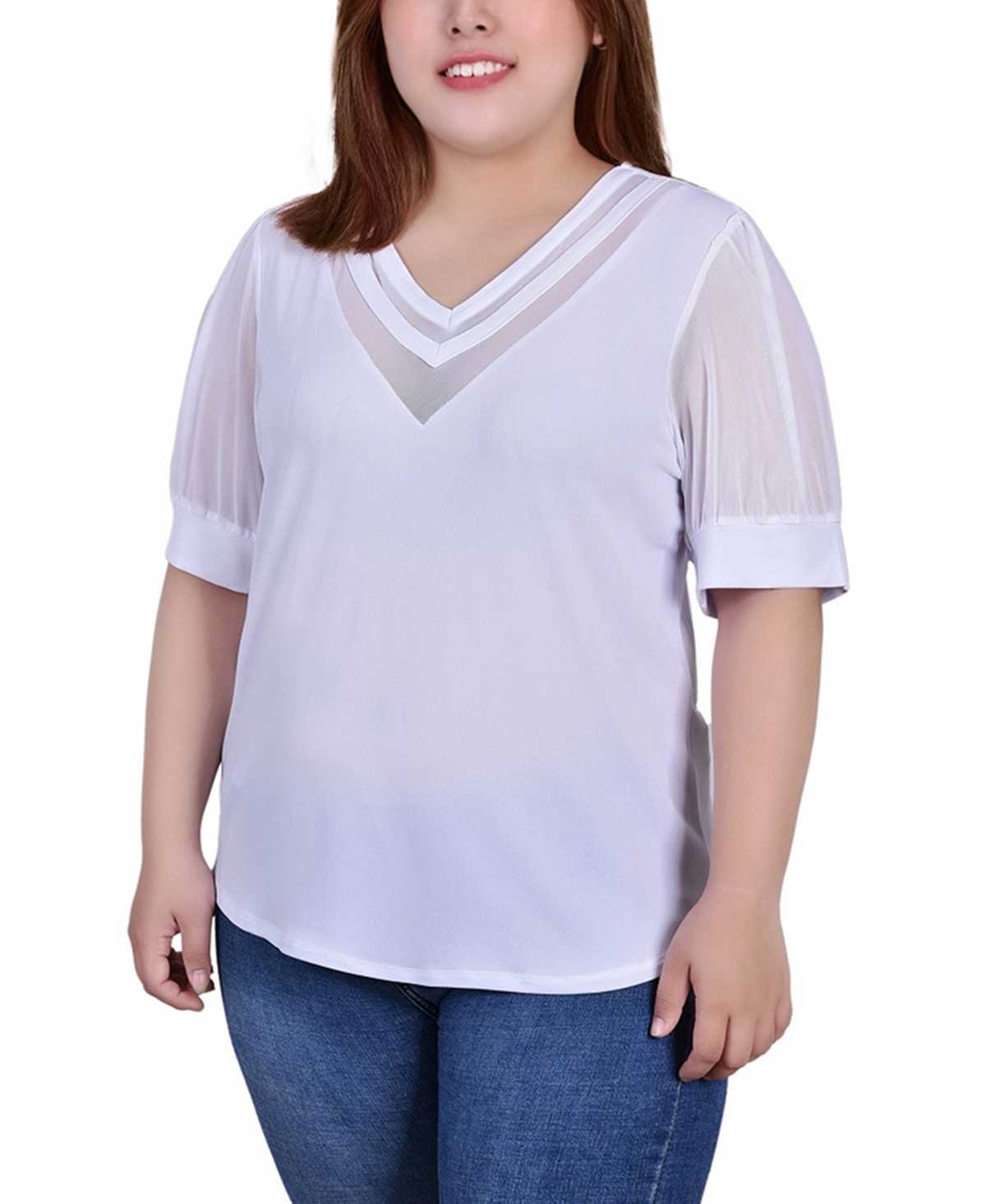 Click here for Plus Size Short Puff Sleeve V-Neck Top - White prices