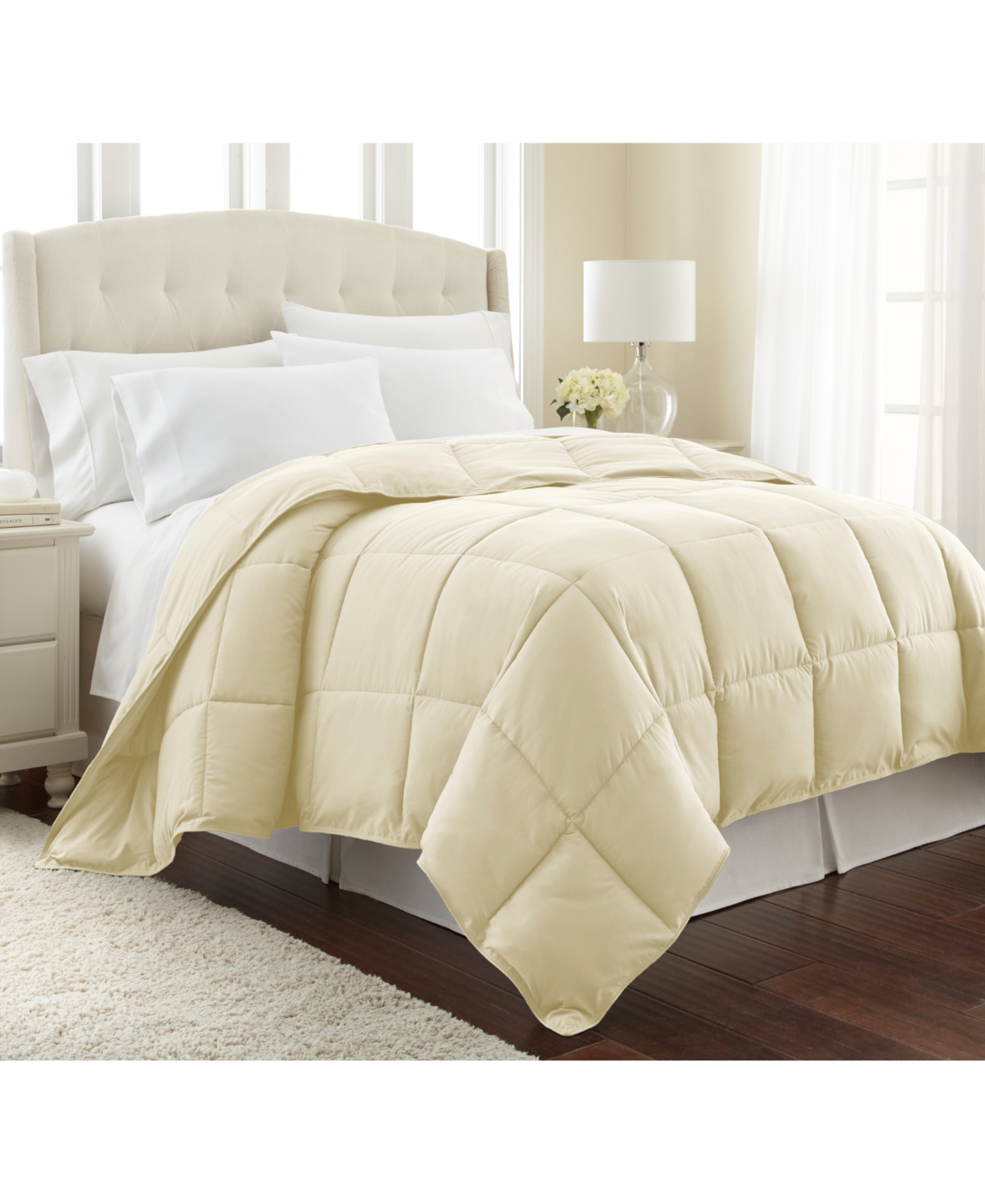 Click here for Southshore Fine Linens Premium Down Alternative Co... prices