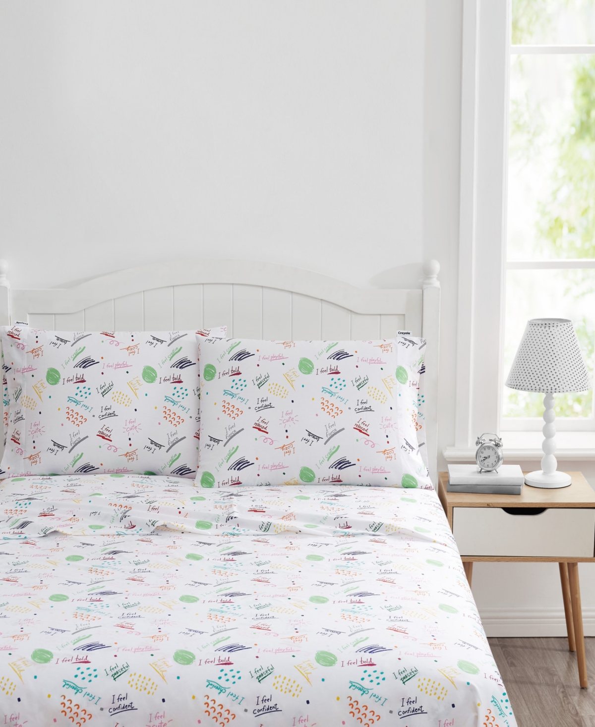 Click here for Crayola I Feel 100 Cotton Percale 4-Pc. Sheet Set... prices