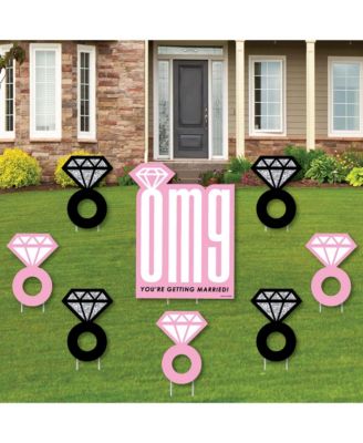 Big Dot of Happiness Omg, You're Getting Married - Lawn Decor ...