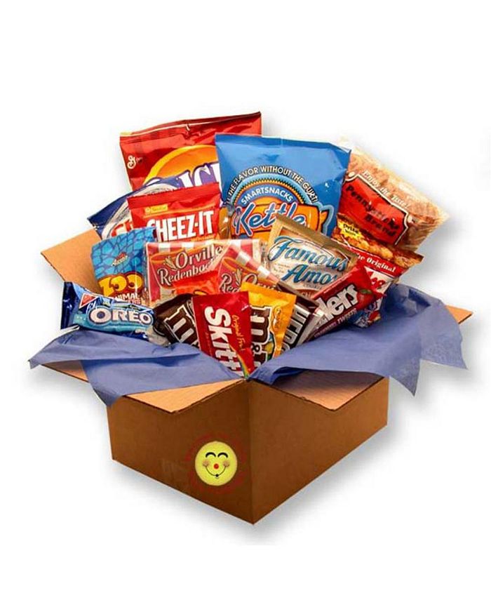 GBDS Snackdown Deluxe Snacks Care Package - Snack care package with ...