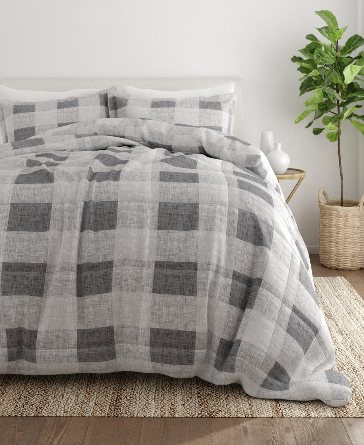 Click here for ienjoy Home Ultra Soft Gingham 3-Pc. Comforter Set... prices