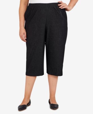Alfred Dunner Plus Size Classic Relaxed Fit Denim Capri Pant & Reviews ...