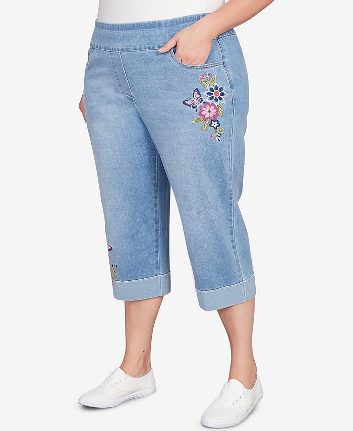 Alfred Dunner Plus Size In Full Bloom Butterfly Embroidered Denim Capri ...
