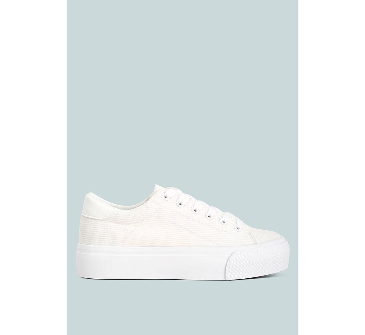 Click here for hyra solid flat form canvas sneakers - White prices