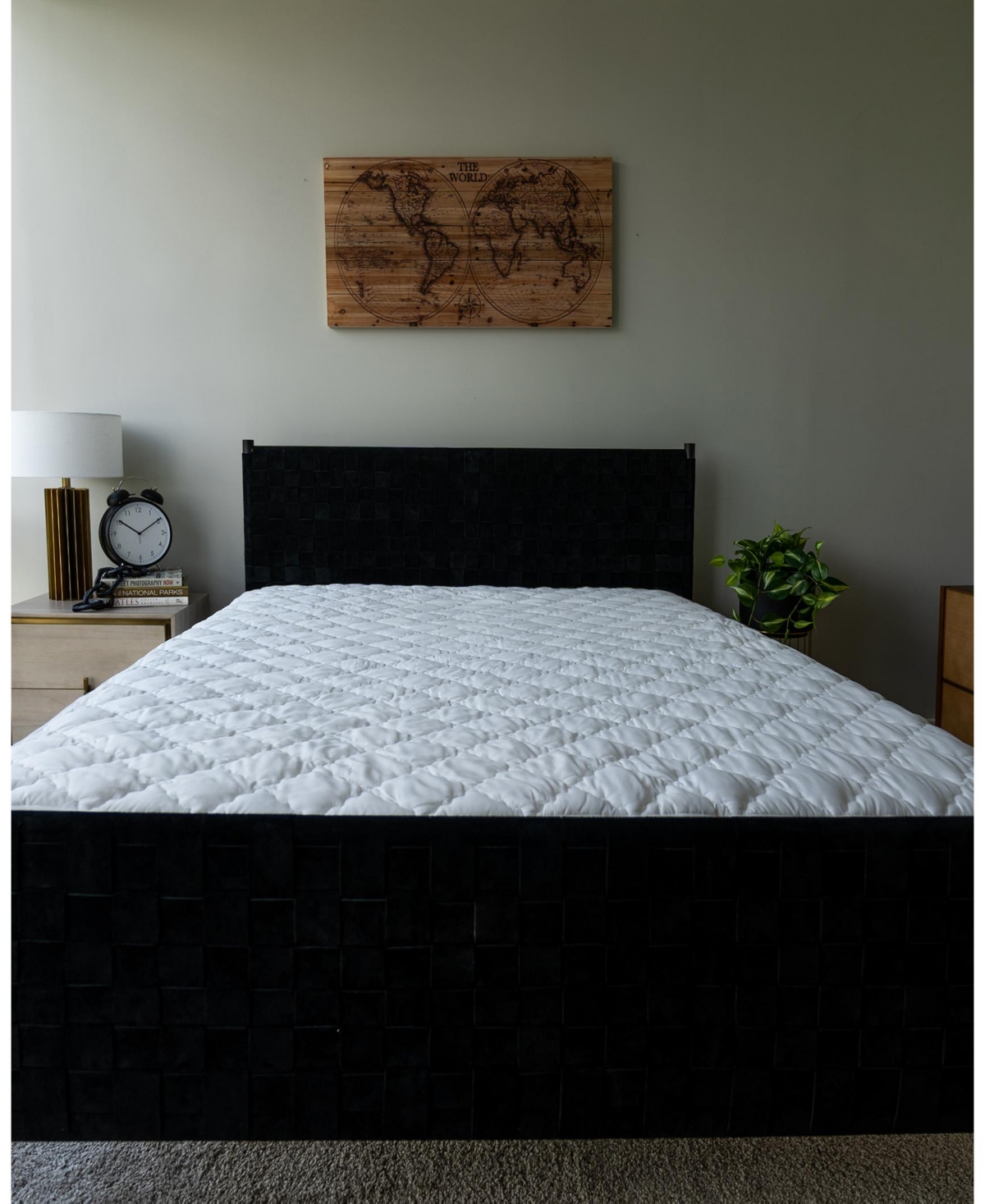 Click here for Sealy Waterproof Plus+ Mattress Pad  Queen - White prices