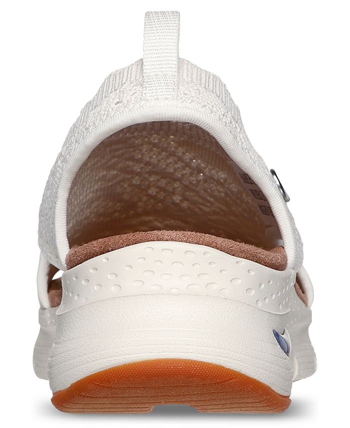 Skechers Cali Women’s Martha Stewart: Arch Fit - Breezy City Catch ...