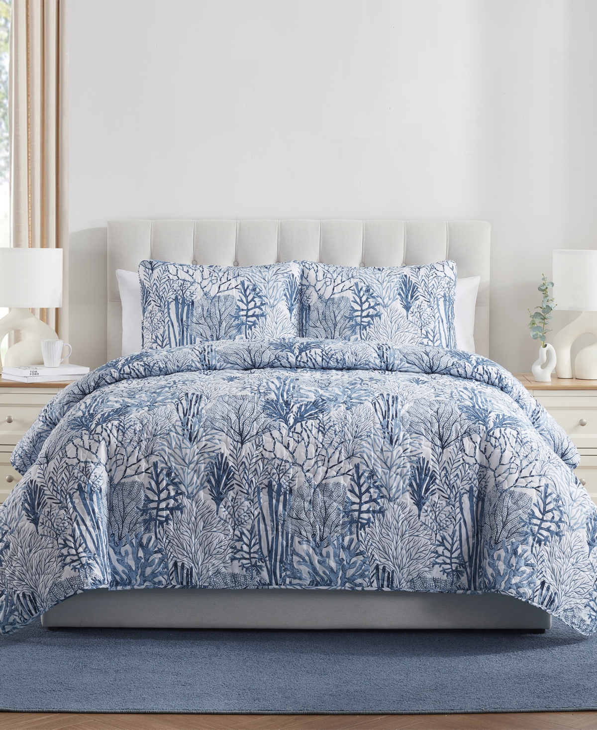 Click here for Vcny Home Gill 3-Piece Quilt Set  King - Blue prices