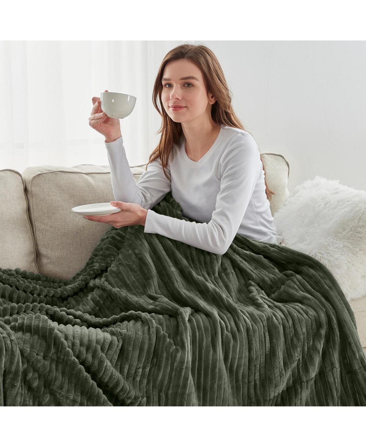 Click here for Ultra Soft & Light Ribbed Fleece Blanket - Throw/T... prices