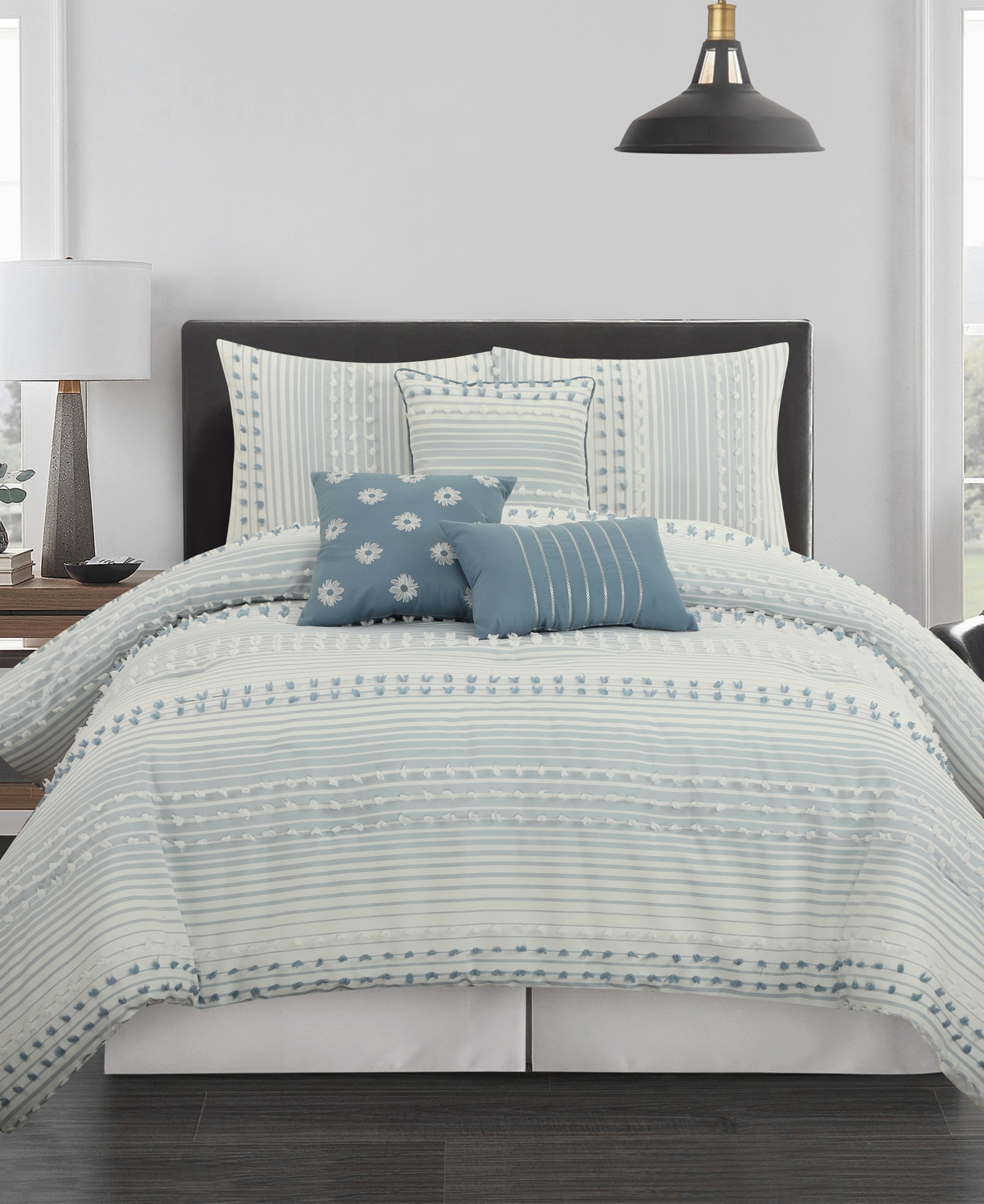 Click here for Stratford Park Clarion 7-Piece Comforter Set  King... prices