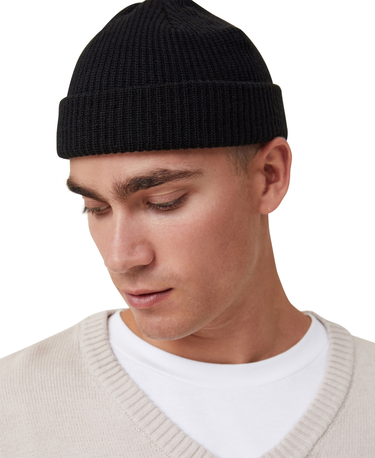Click here for Cotton On Mens Heavy Knit Beanie - Black prices
