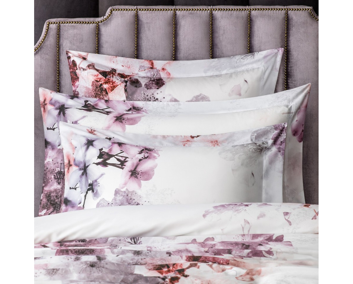 Click here for Togas Wilma Sham - King - Purple prices