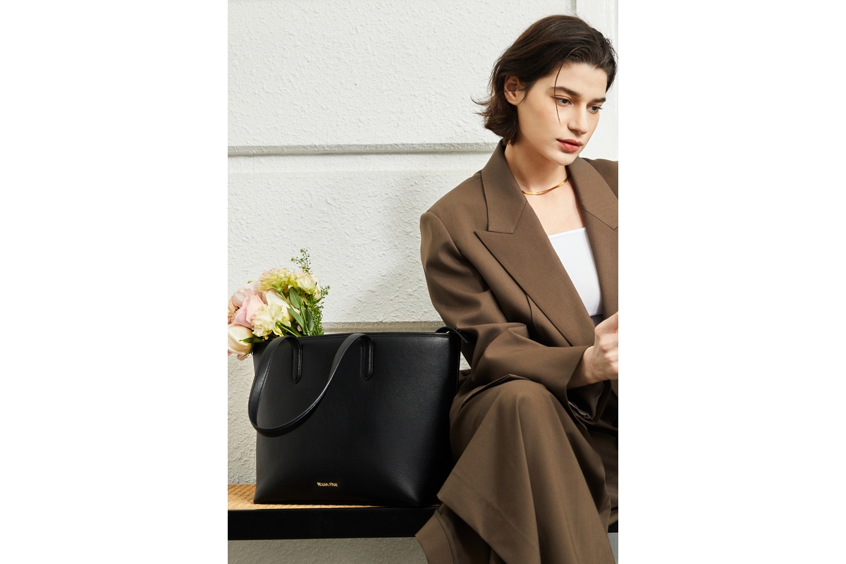 Click here for Victoria Hyde London Womens Tote Large Capacity Sh... prices