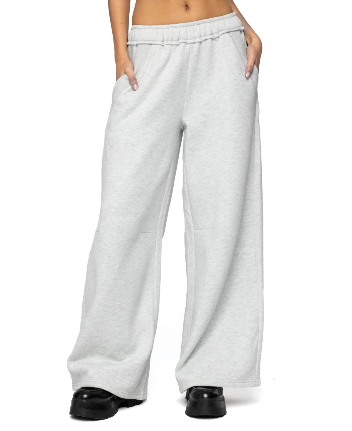 Click here for Edikted Womens Kori Oversized Sweatpants - Gray-me... prices