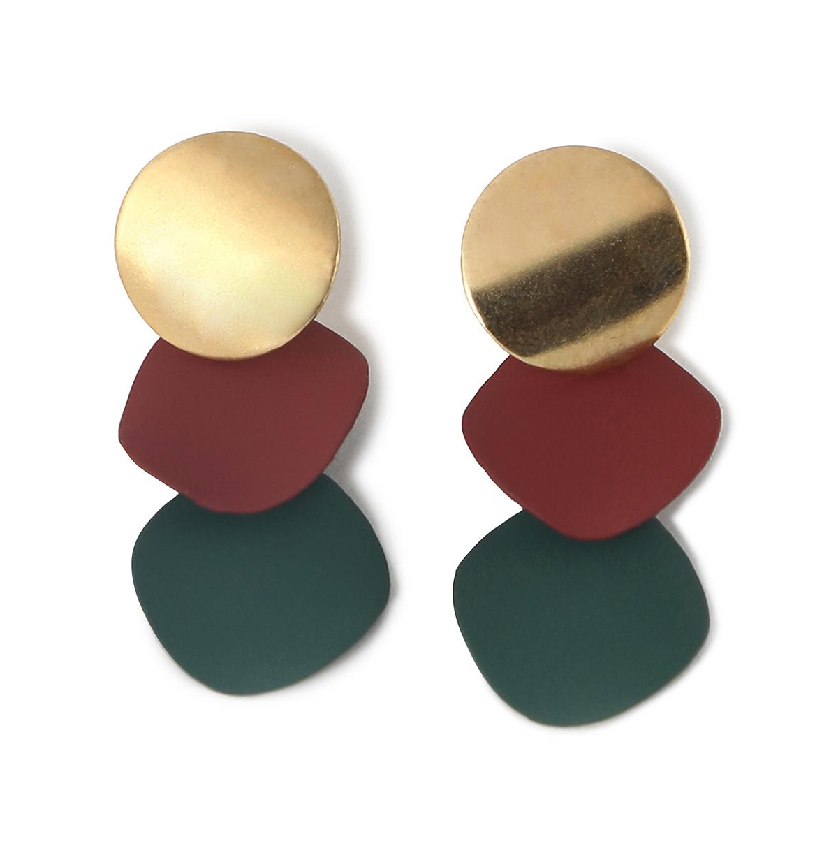 Click here for Sohi Womens Gold Plated Designer Drop Earrings - G... prices