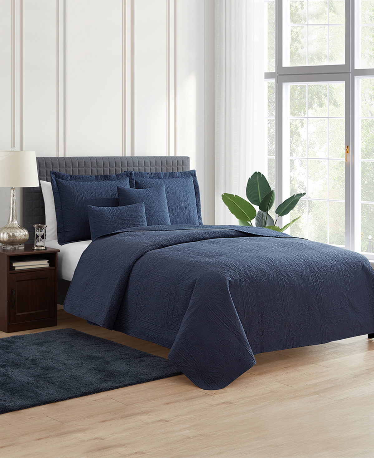 Click here for Nestl Grid Embossed 5-Pc. Quilt Set  King/Californ... prices