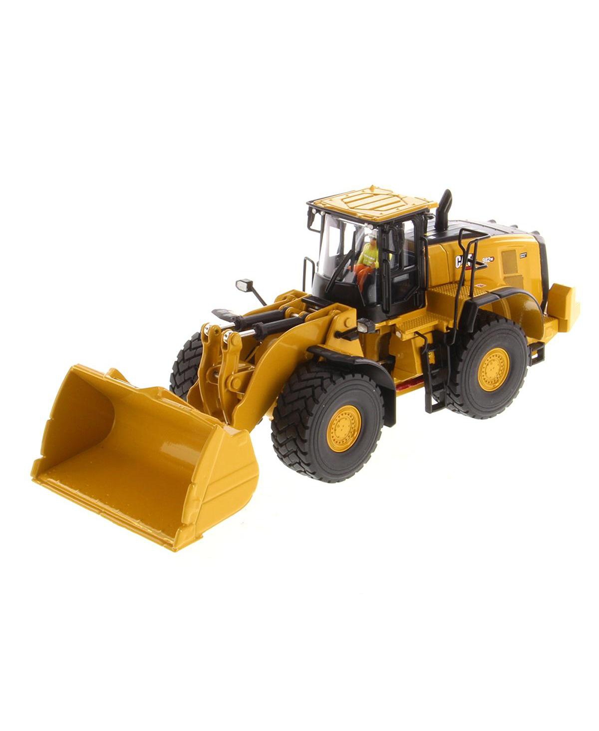 Click here for Diecast Masters 1/50 Cat 982 Xe Wheel Loader  High... prices