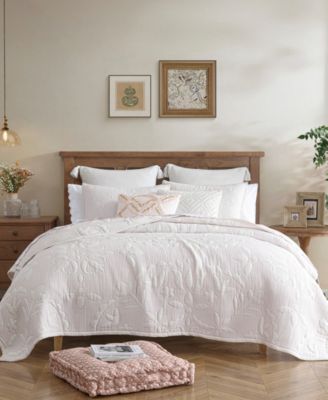 Click here for Peri Home Medallion Floral Quilt Set prices