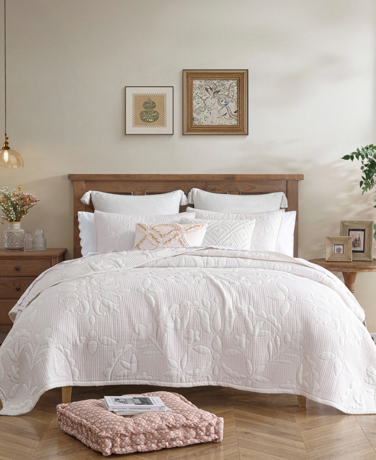 Click here for Peri Home Medallion Floral 3-Pc. Quilt Set  Full/Q... prices