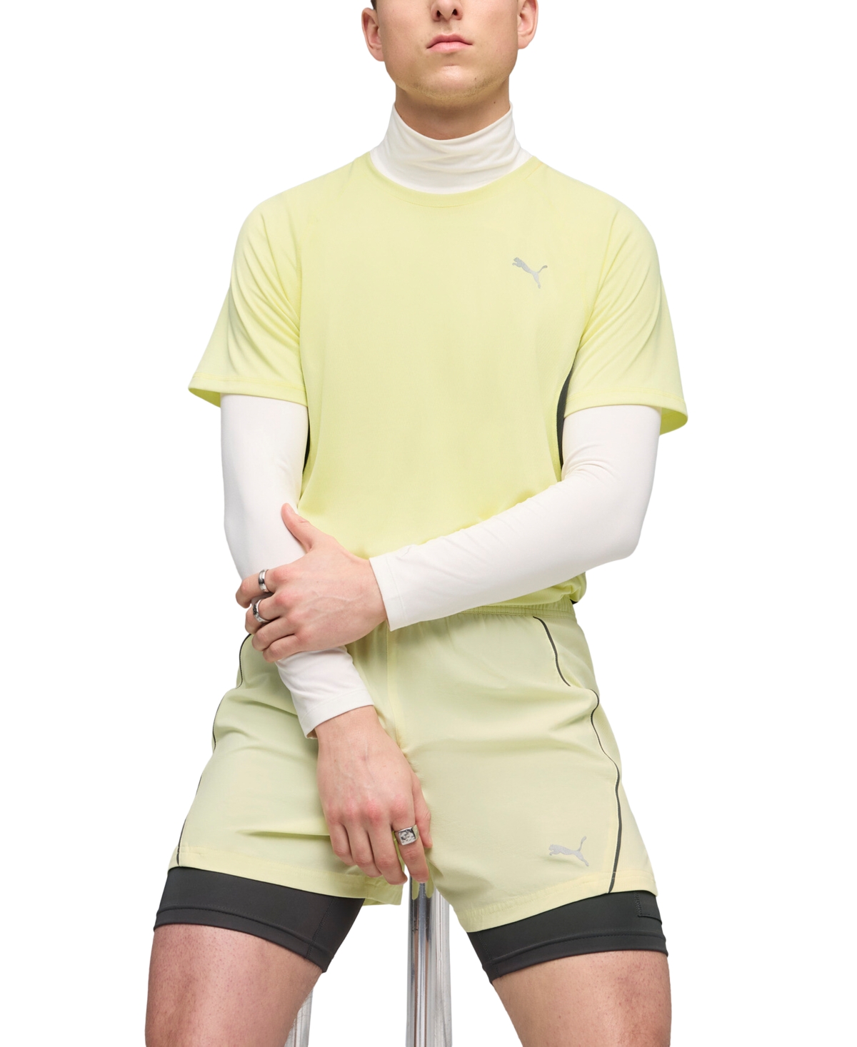 Click here for Puma Mens Run Velocity T-Shirt - Gold Moon prices