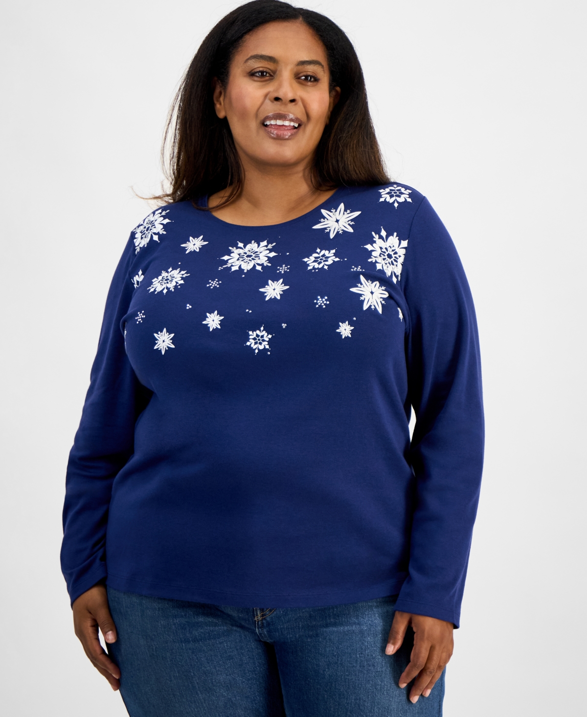 Click here for Holiday Lane Plus Size Snowflake Graphic Long-Slee... prices