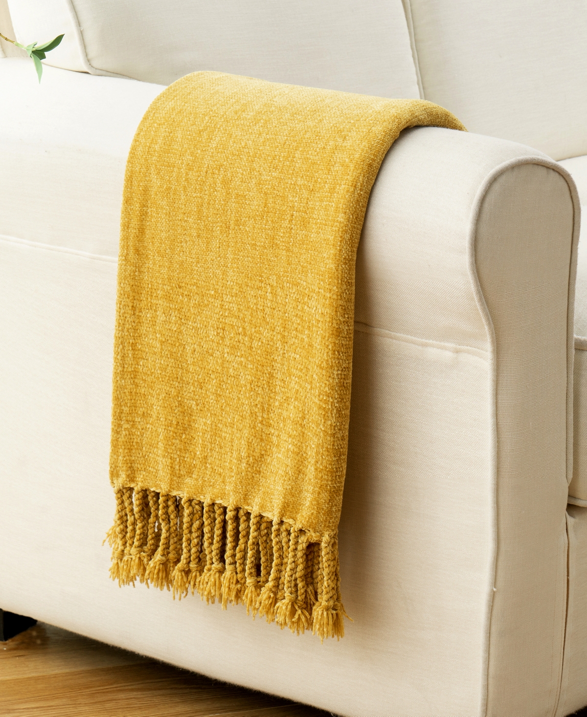 Click here for Battilo Lifestyle Chenille Throw with Fringe Tasse... prices