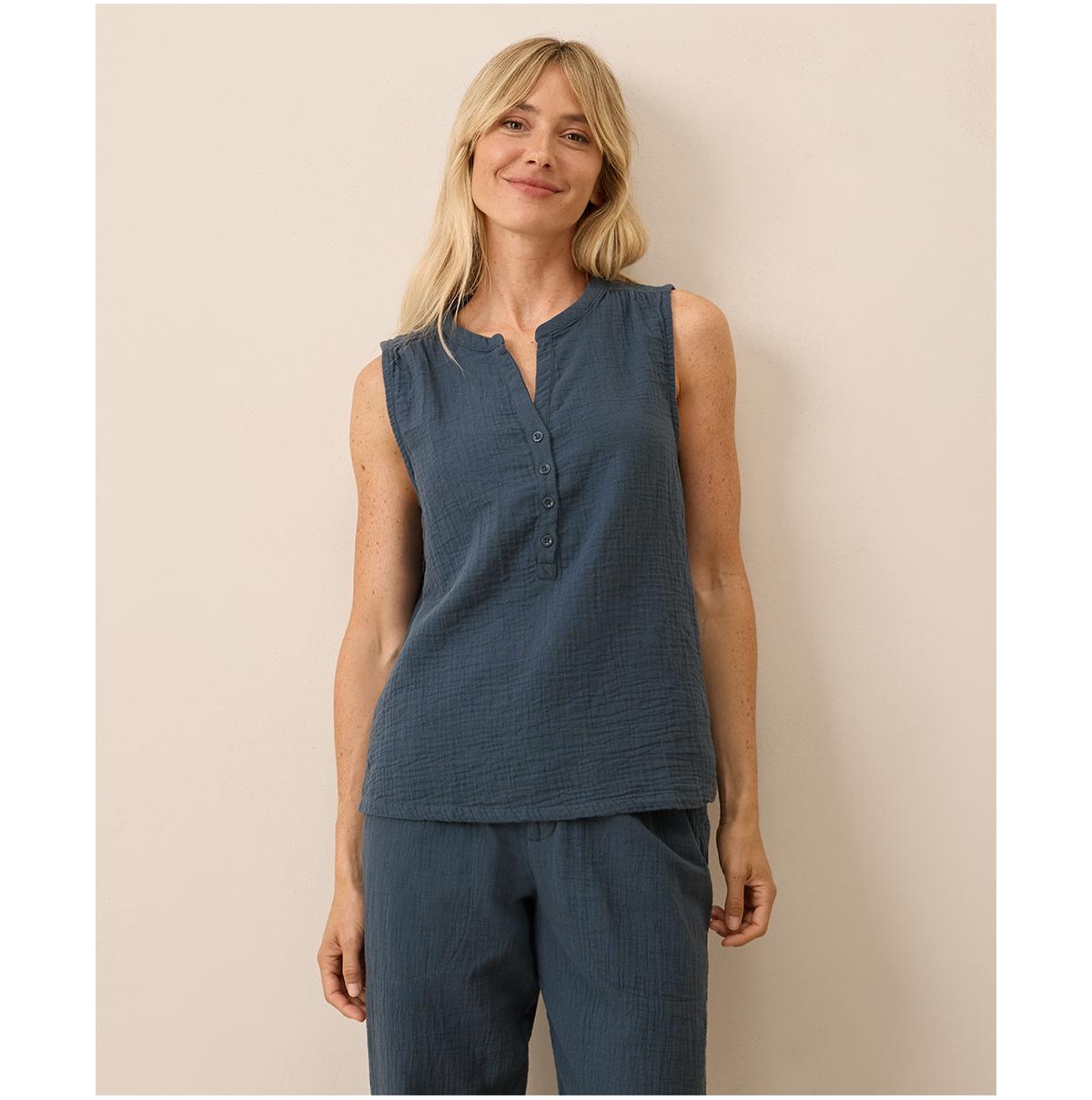 Click here for Pact Womens Organic Cotton Coastal Double Gauze He... prices