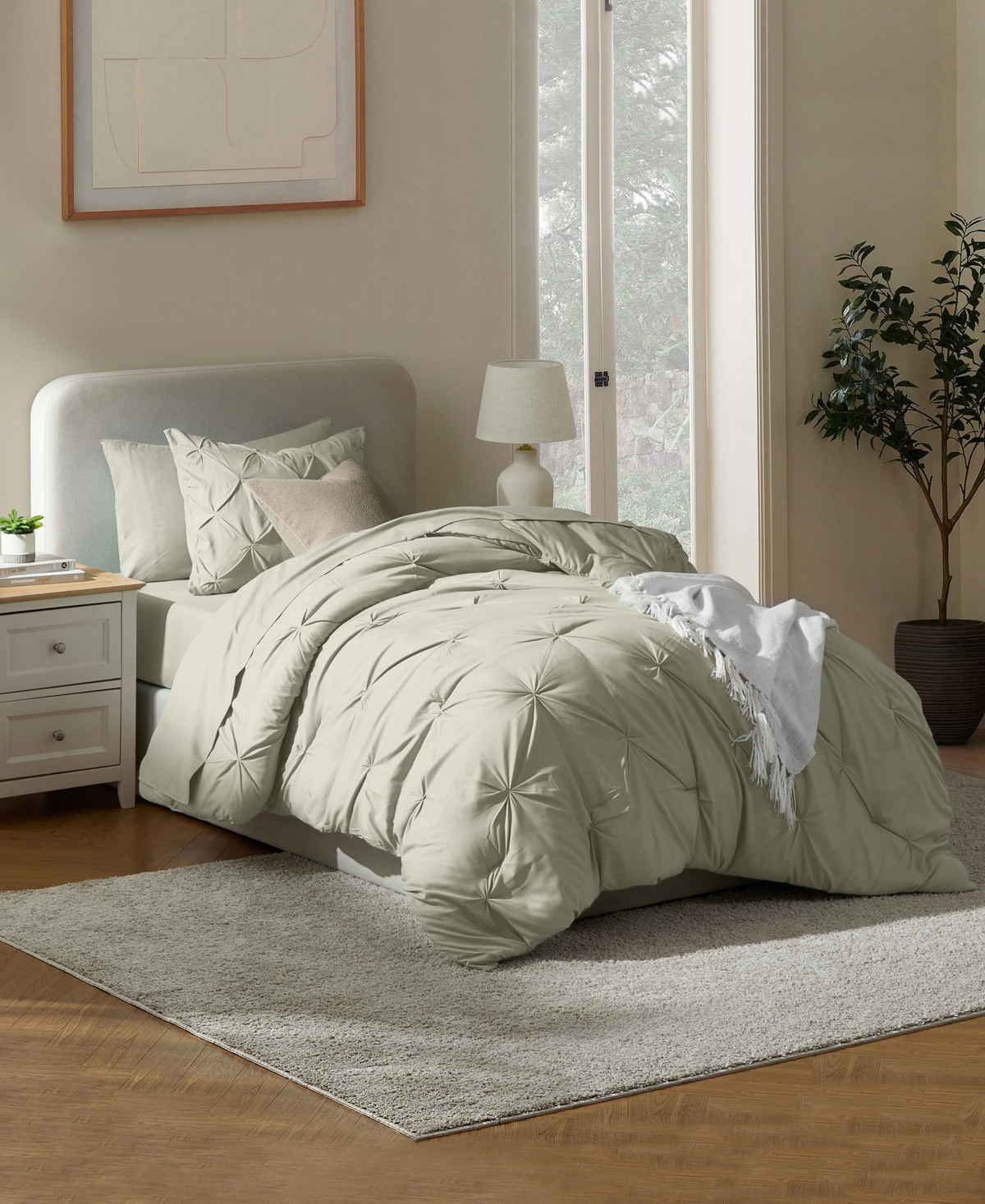 Click here for Nestl Luxury Soft Pinch Pleat 5-Pc. Comforter Set... prices