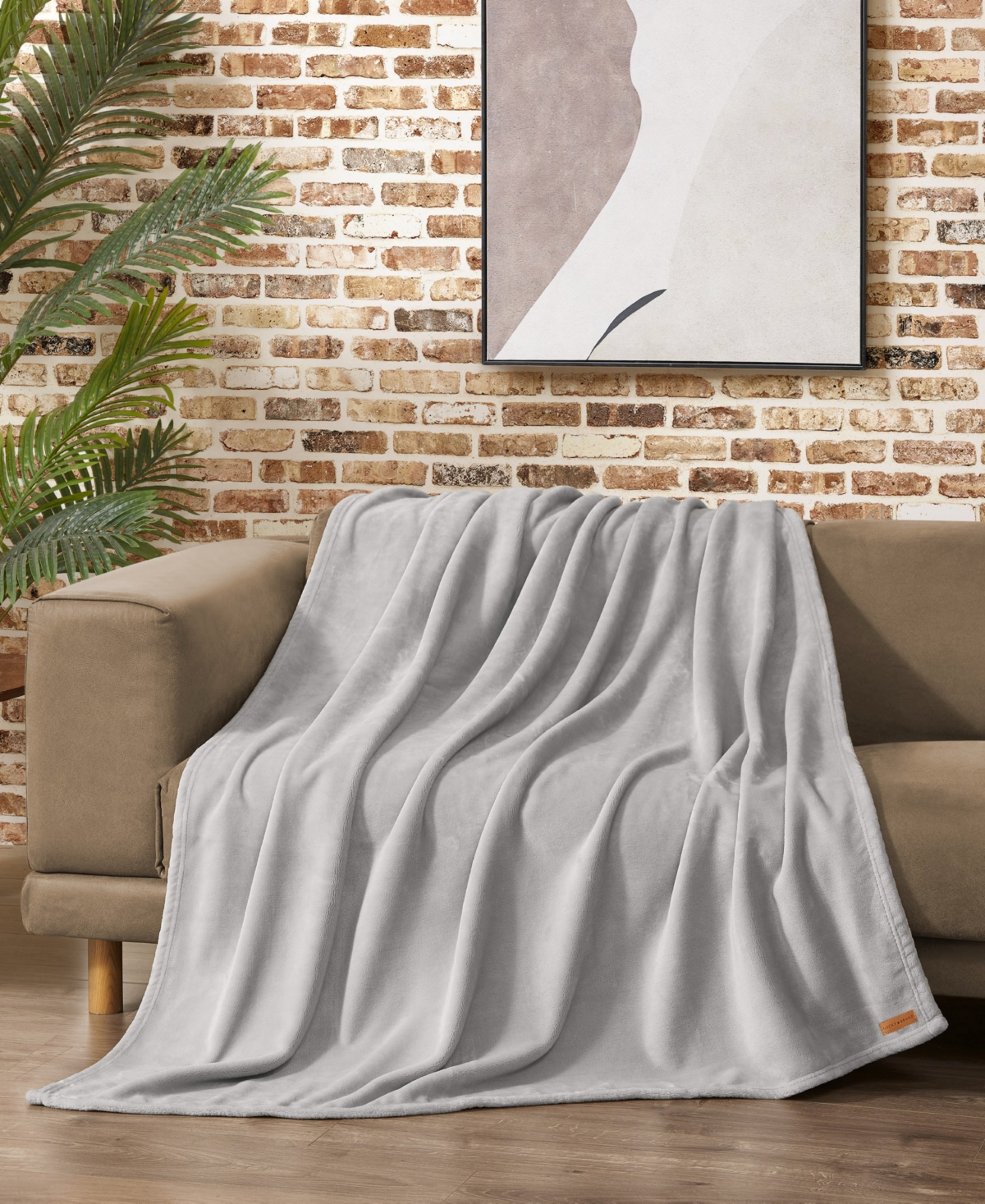 Click here for Lucky Brand Solid Plush Throw  50 x 70 - Gray prices