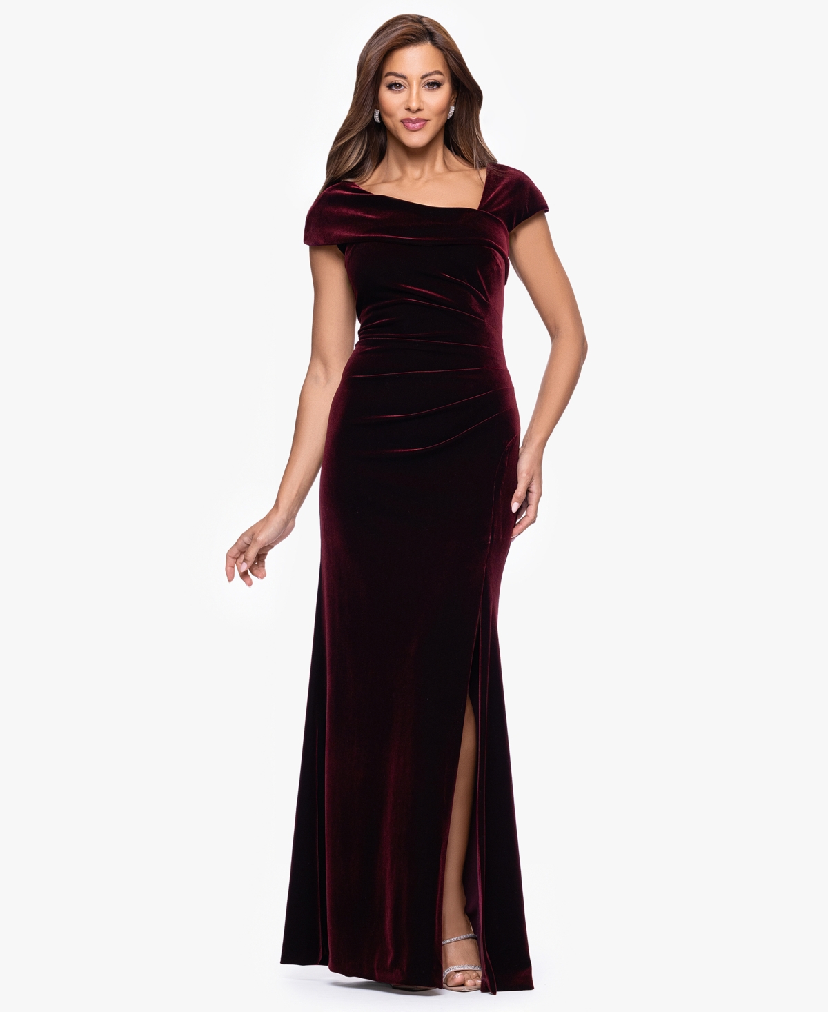 Click here for Xscape Womens Asymmetrical Neck Cap Sleeve Velvet... prices