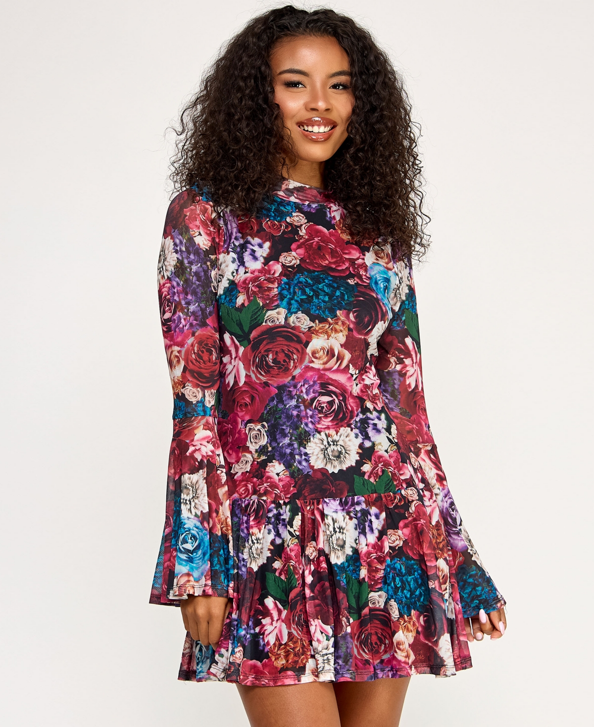 Click here for Seni & Cade Juniors Long Sleeve Printed Mesh Drop... prices