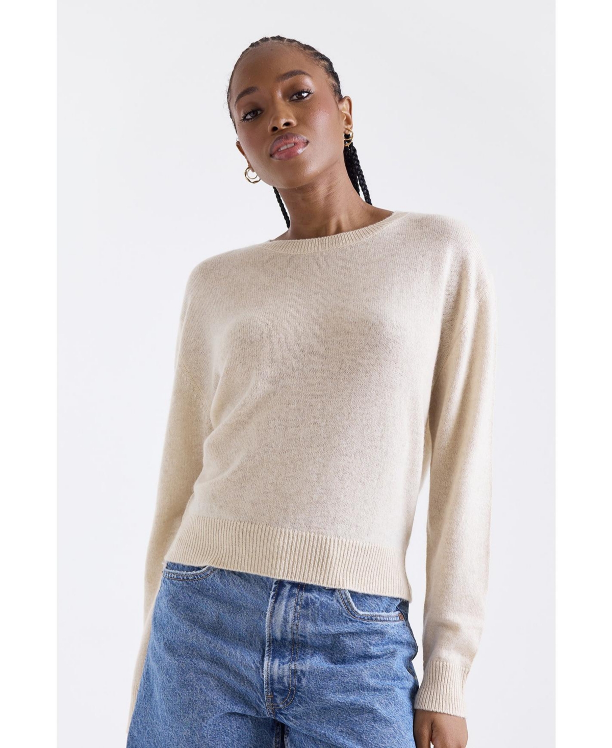 Click here for 1982 Womens Maila Long Sleeve Cashmere Sweater - B... prices