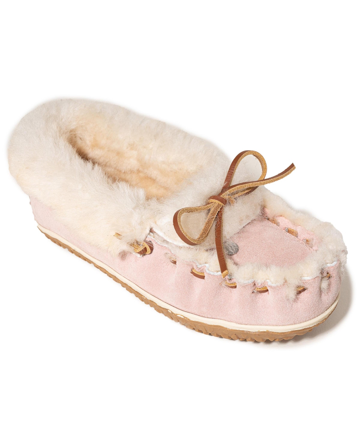 Click here for Minnetonka Womens Ultimate Sheepskin Slipper - Blu... prices
