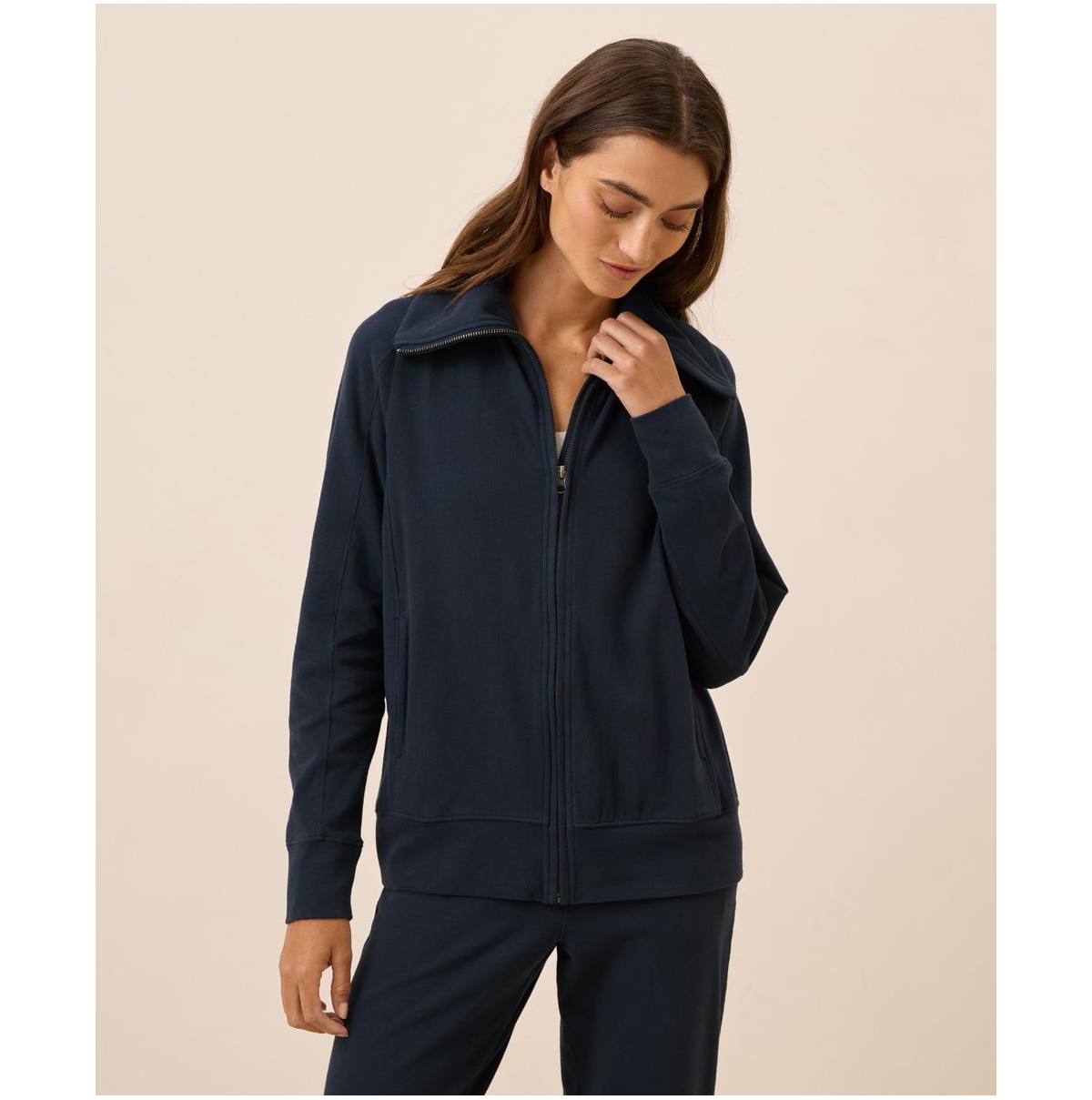 Click here for Pact Womens Organic Cotton Roam Travel Jacket - Mi... prices