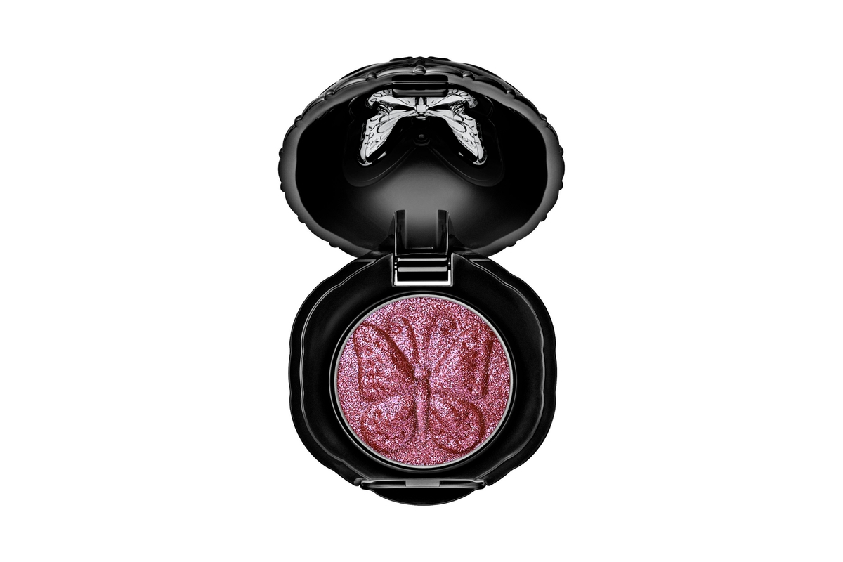 Click here for Anna Sui Shiny Eye Color 700 - Cute cherry brown 5... prices