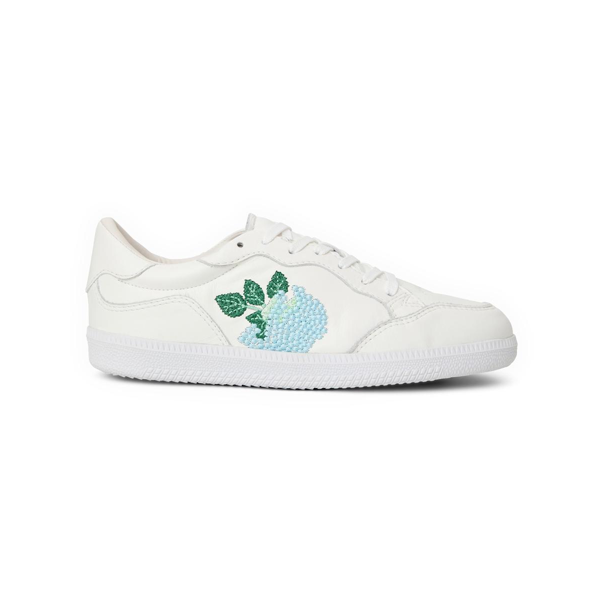 Click here for Hydrangea Sneaker - Leather - Ivory multi prices