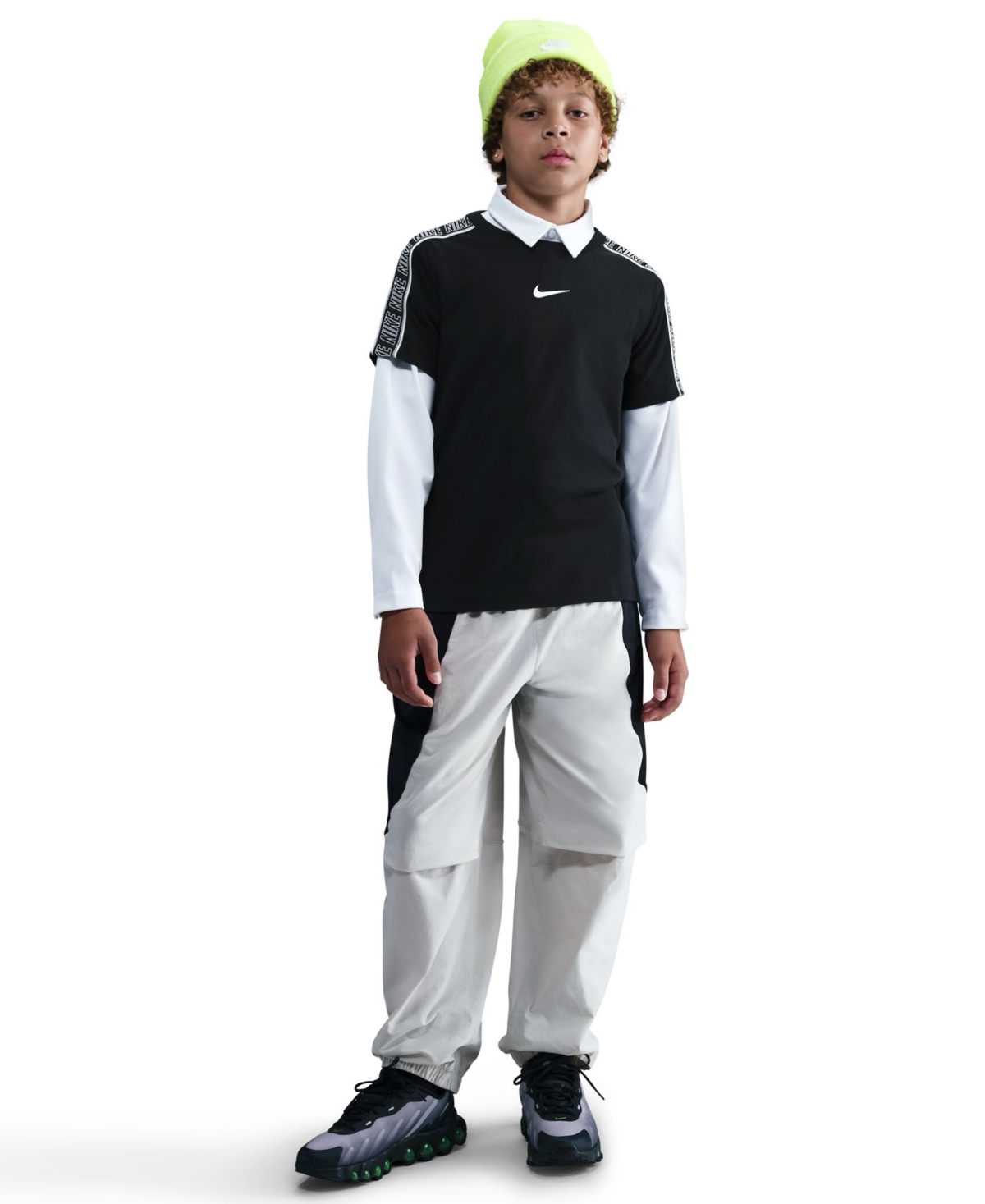 Click here for Nike Big Kids Sportswear Logo Graphic Cotton T-Shi... prices