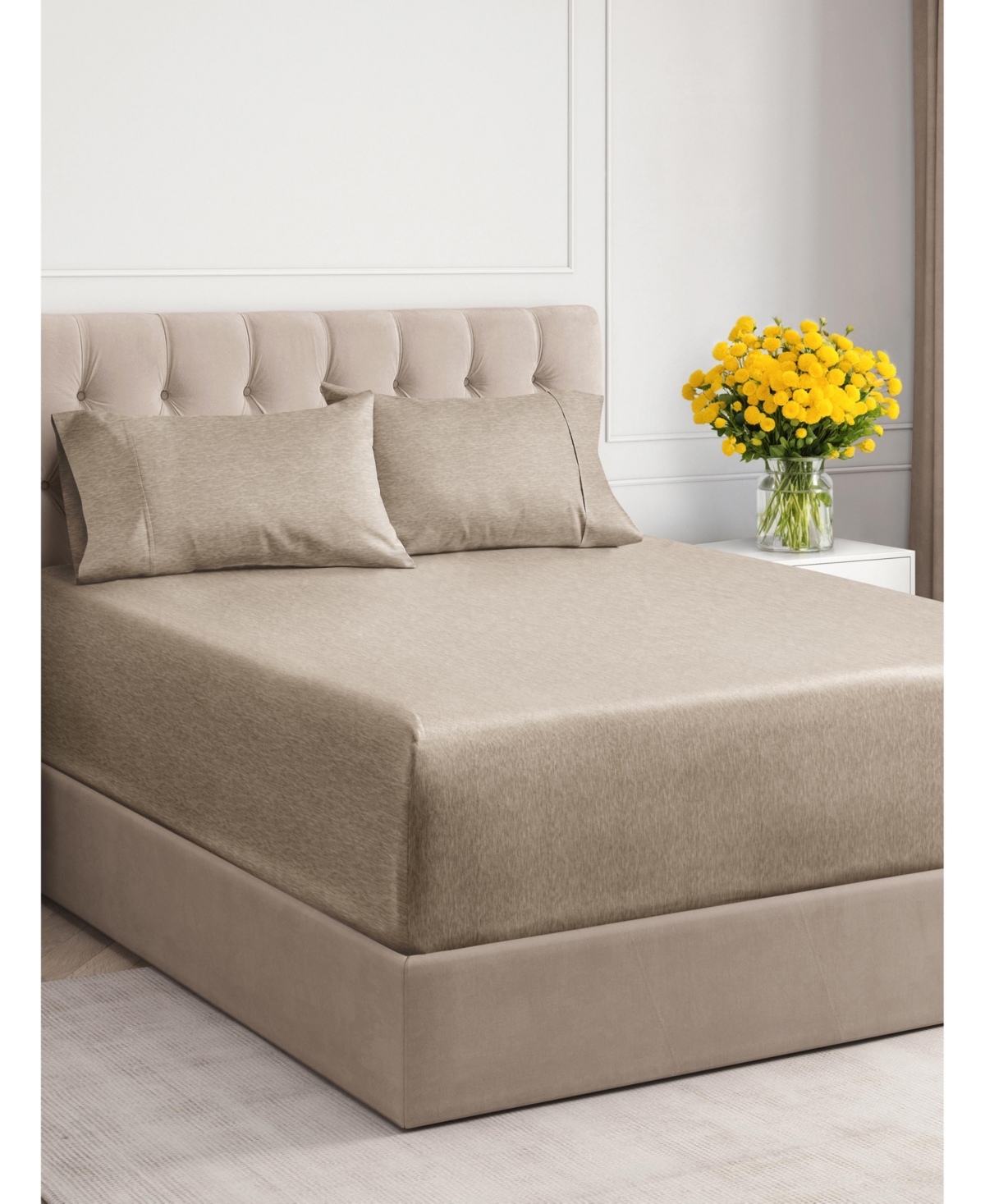 Click here for 4 Piece Extra Deep Pocket Microfiber Sheet Set - Q... prices