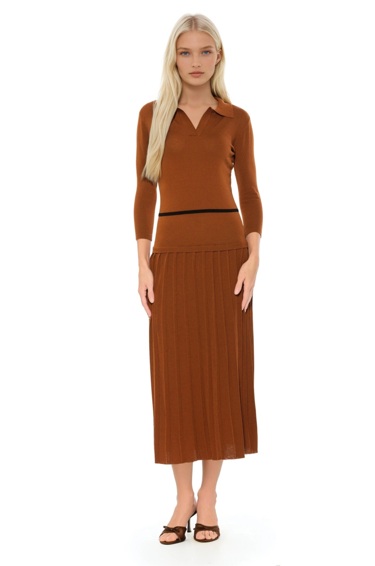 Click here for Alexia Admor Womens Sable Dress - Camel prices