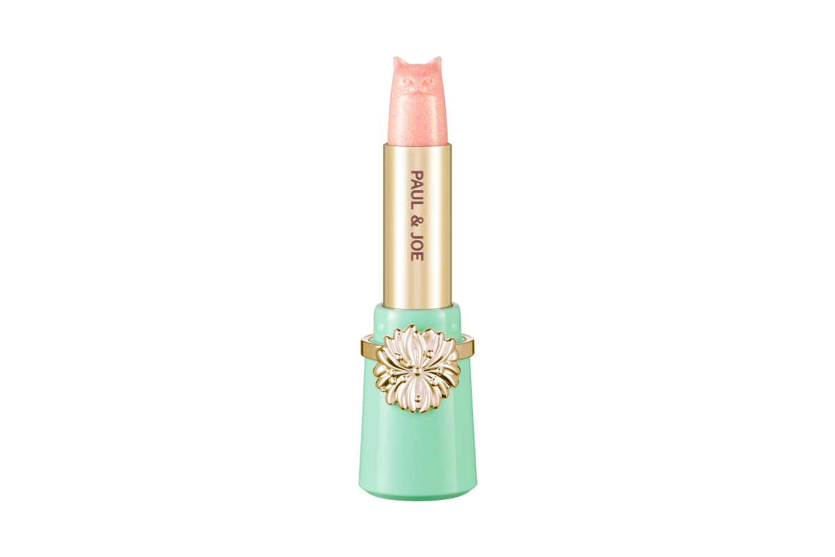 Click here for Paul & Joe Pearl Lipstick 402 - Pearl 402 prices
