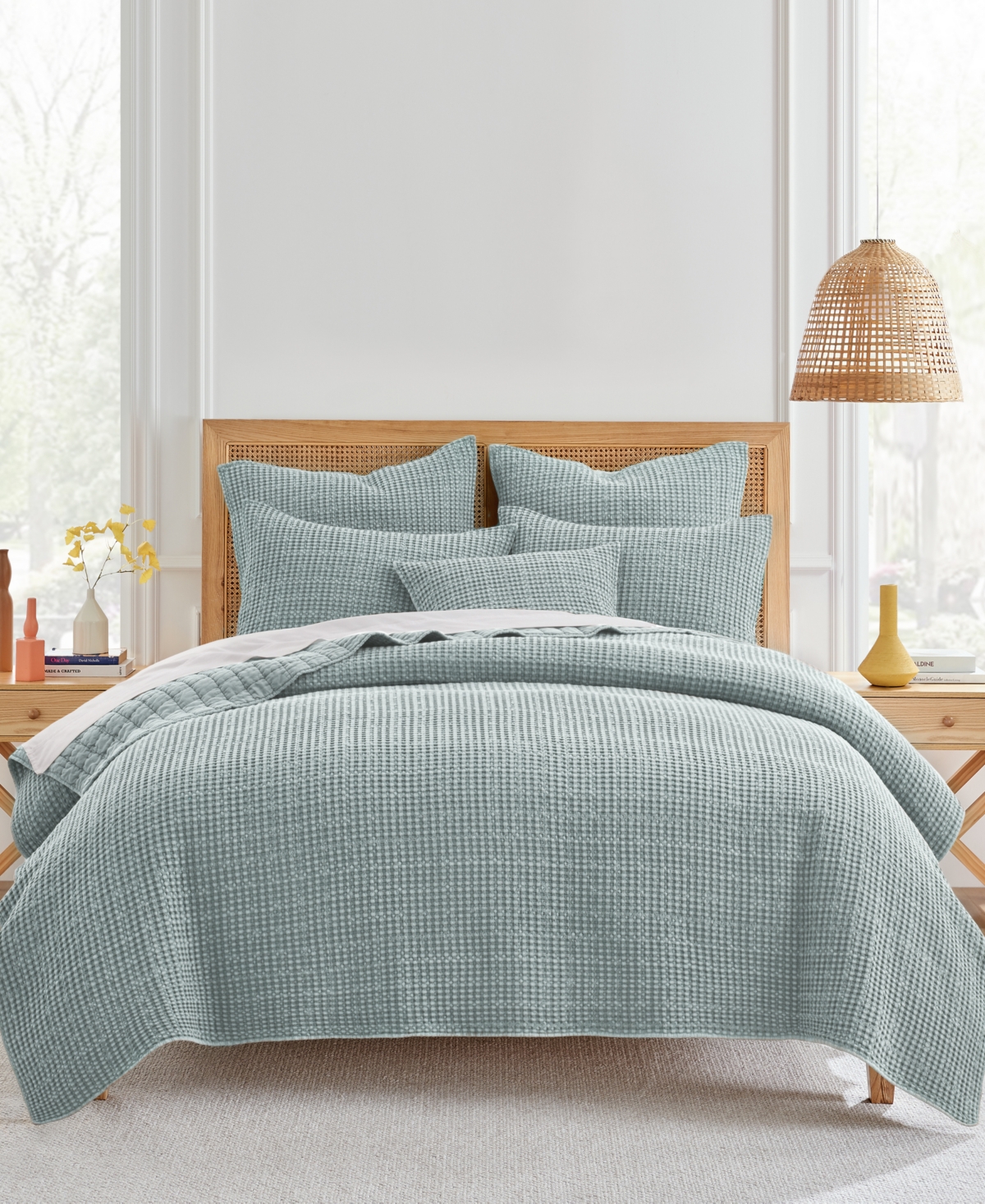 Click here for Levtex Mills Waffle Textured 3-Pc. Quilt Set  King... prices