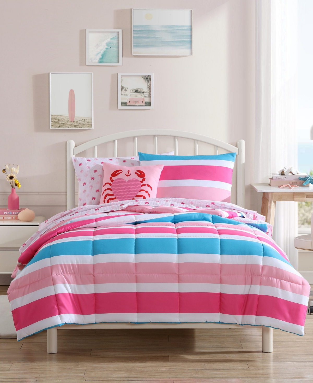 Click here for Nautica Cru Stripe Microfiber 3-Pc. Comforter Set... prices